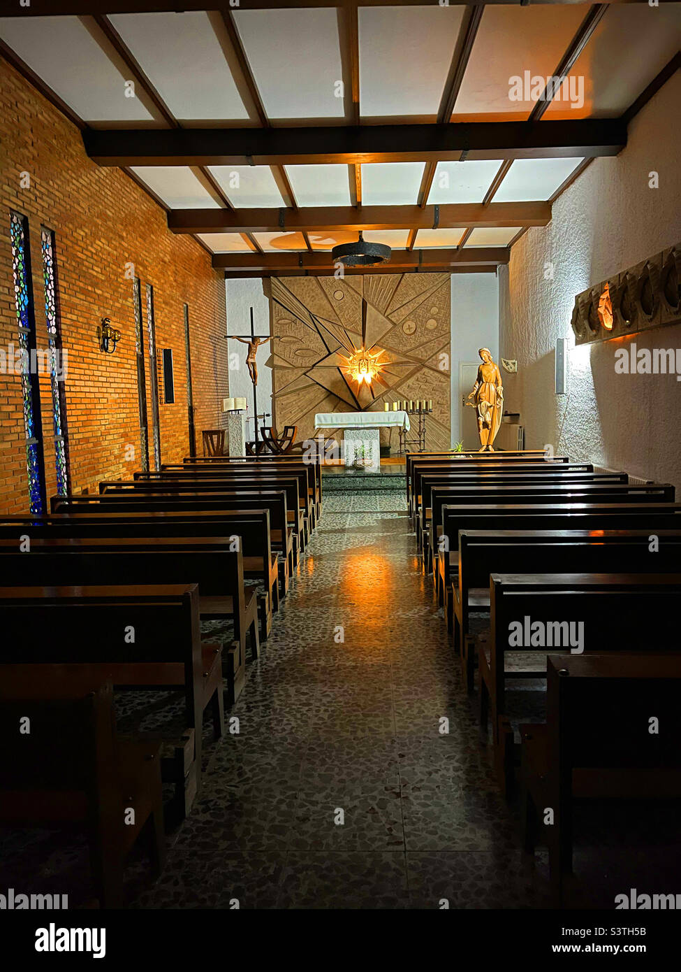 Church interior with benches smartphone stock photos and images - Alamy