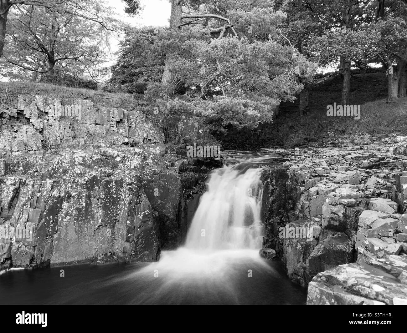 Long waterfall Black and White Stock Photos & Images - Alamy