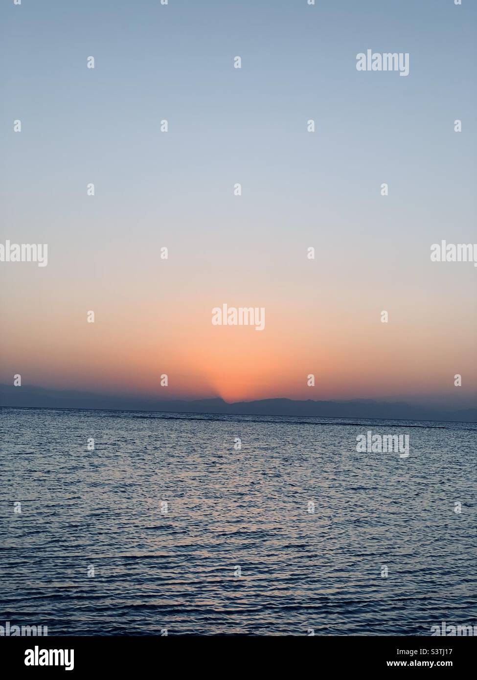 Sun rise egypt hi-res stock photography and images - Alamy