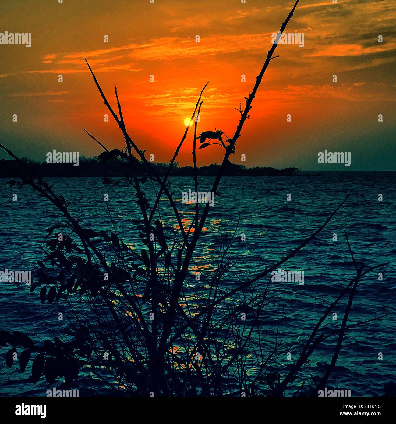 Ocean at peace hi-res stock photography and images - Alamy