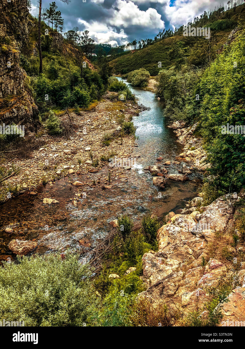 Cascata do penedo furado hi-res stock photography and images - Alamy