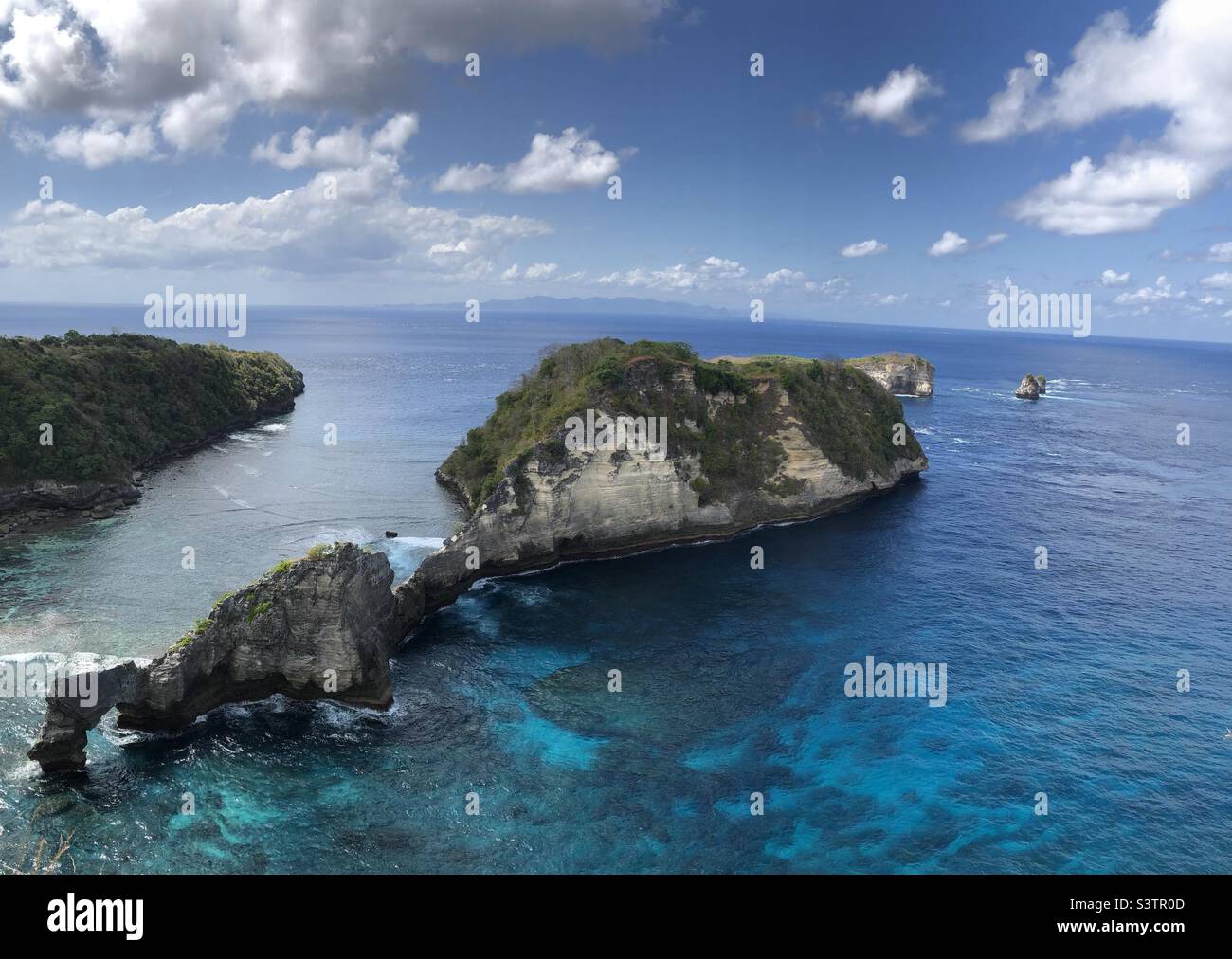 Atuh cliff hi-res stock photography and images - Alamy