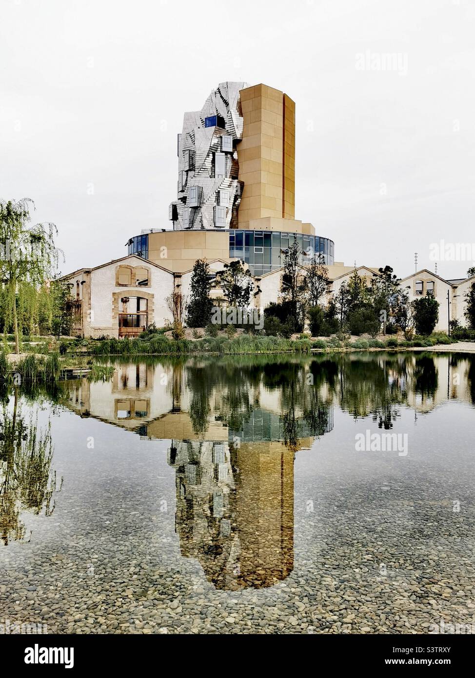 Luma foundation hi-res stock photography and images - Alamy