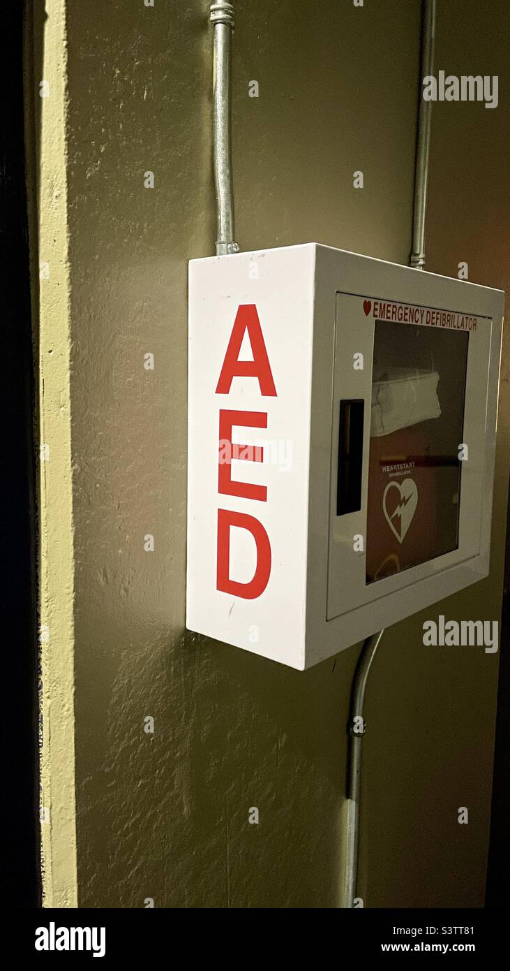 Aed hi-res stock photography and images - Alamy