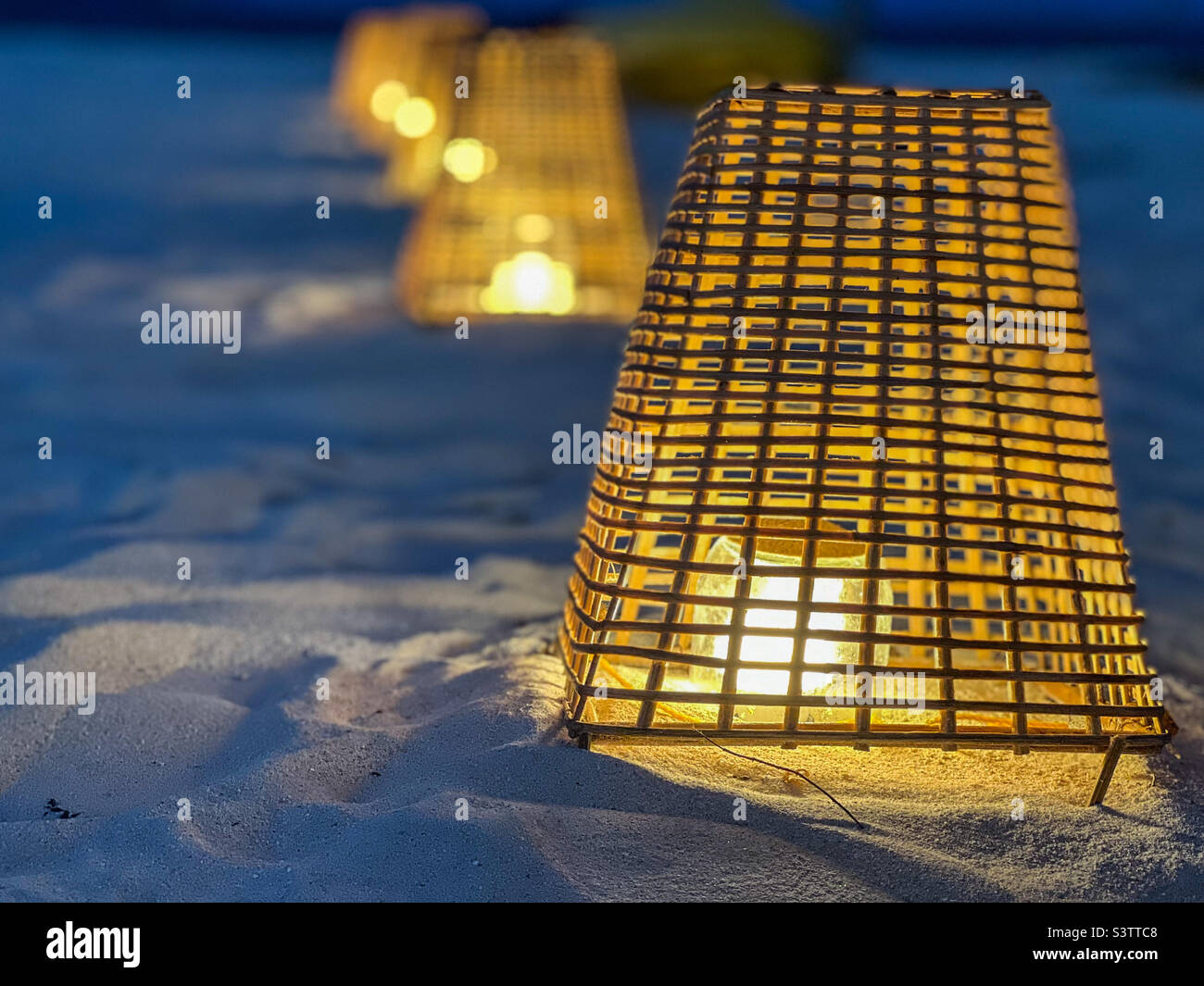 Lights beach hi-res stock photography and images - Alamy