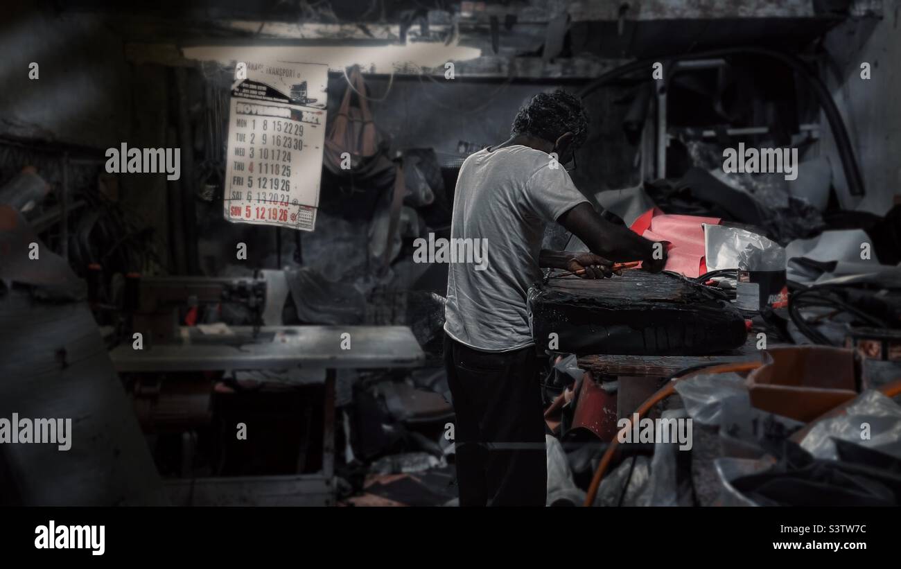 Industrial men working hi-res stock photography and images - Alamy