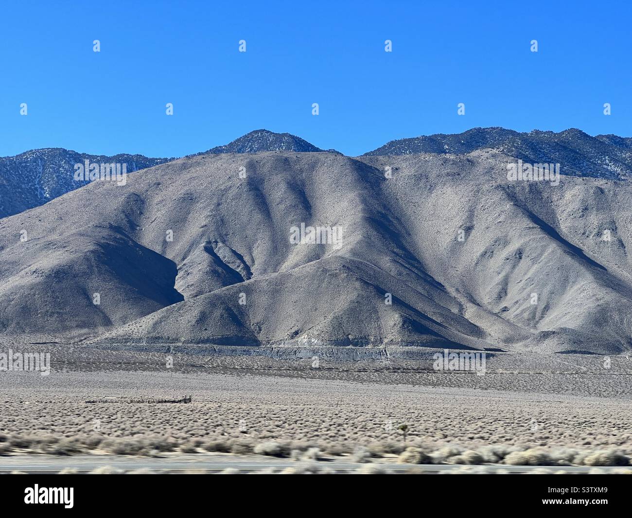 Rocks and scenic volcanoes hi-res stock photography and images - Alamy