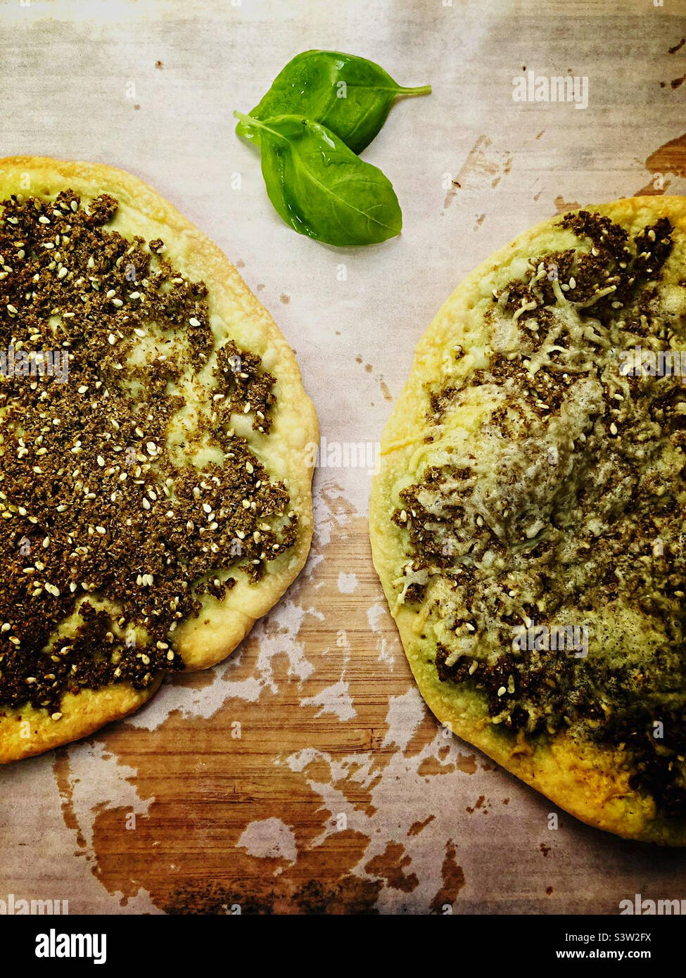 Manakeesh hi-res stock photography and images - Alamy