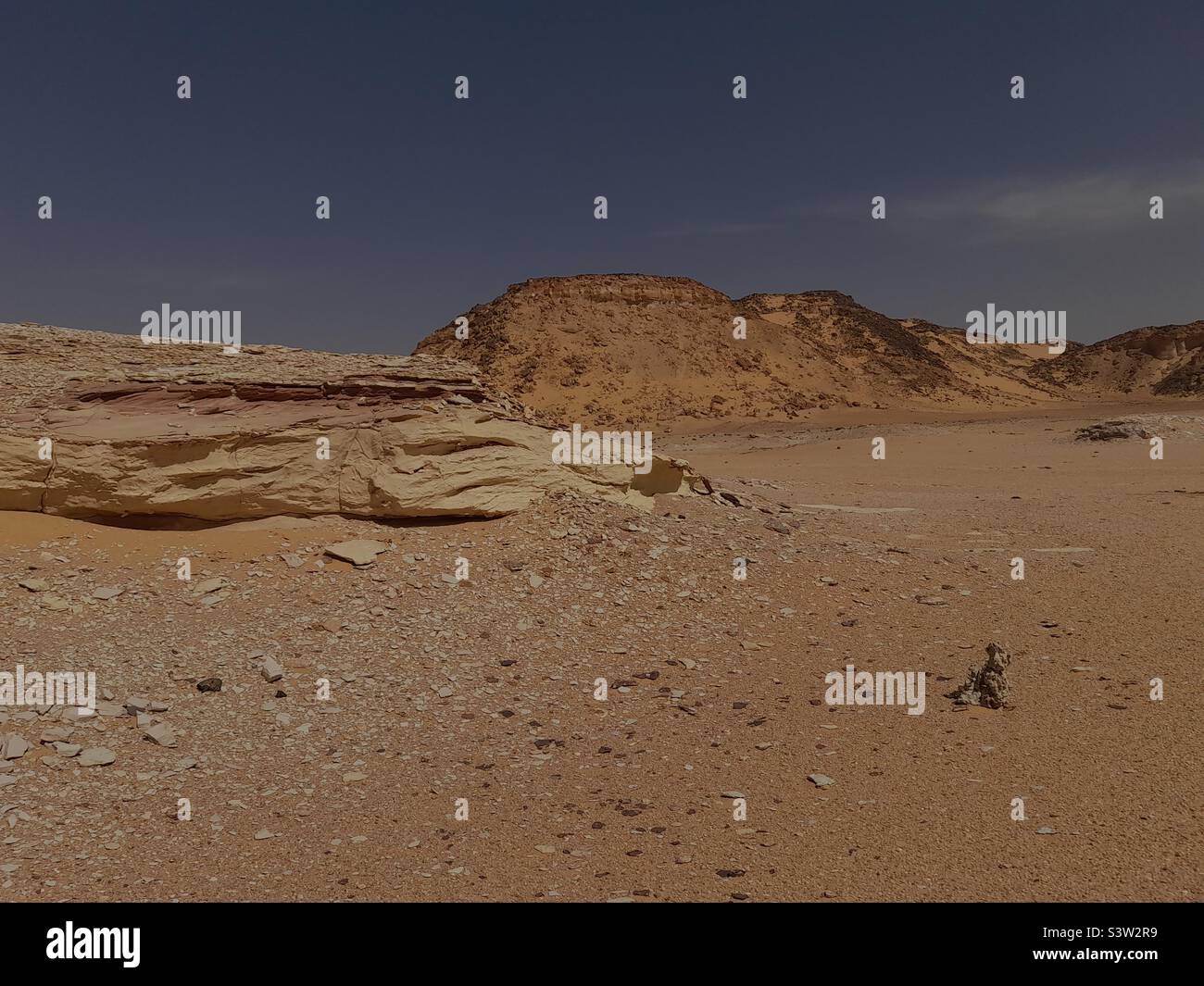 Pour traverser hi-res stock photography and images - Alamy