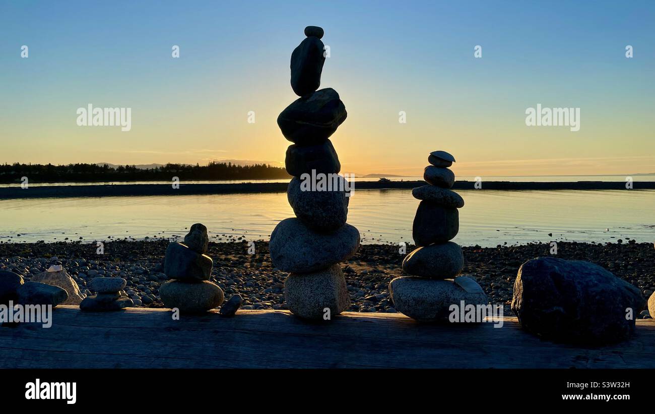 Multiple rocks hi-res stock photography and images - Alamy