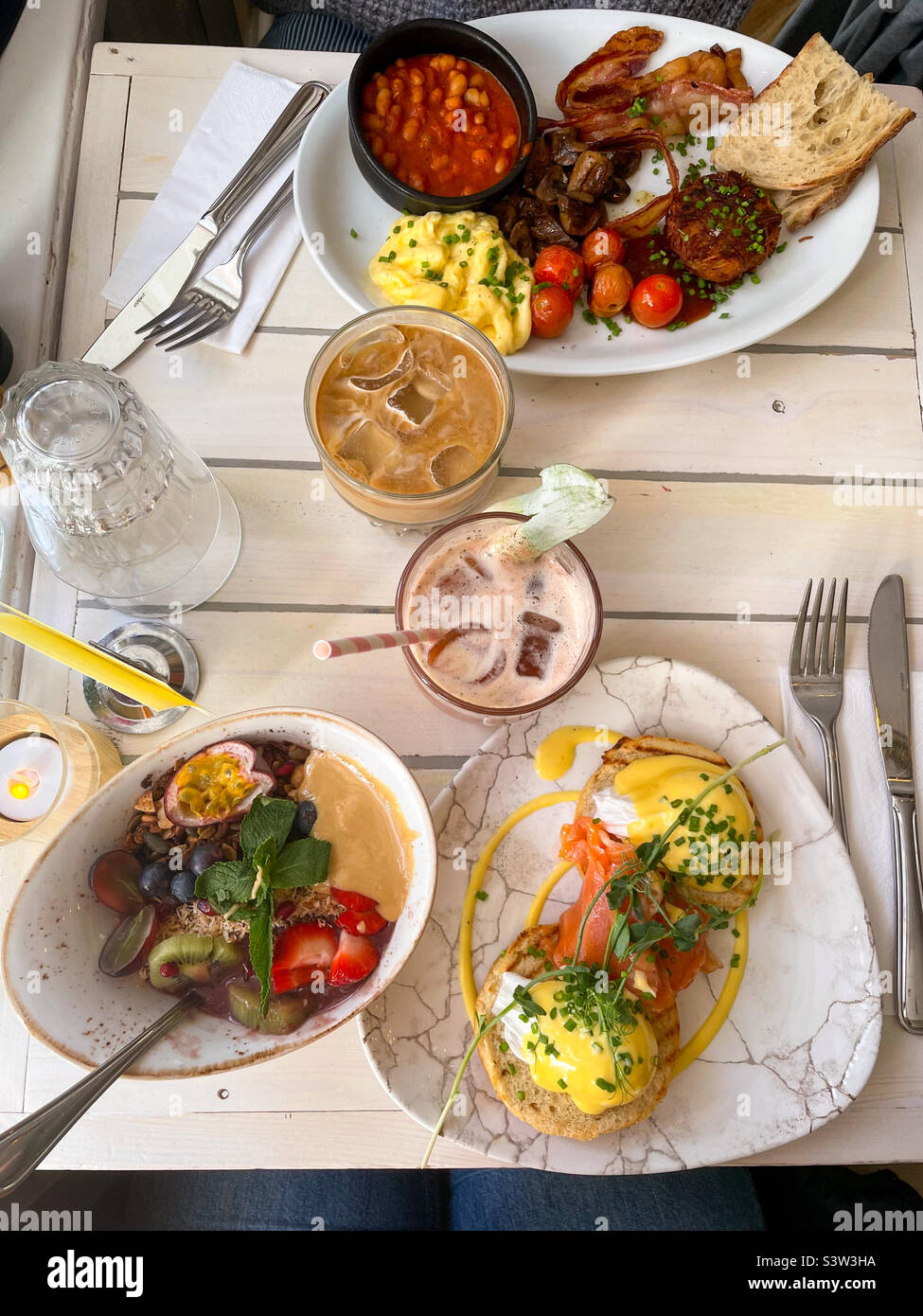 Cafe brunch hi-res stock photography and images - Alamy