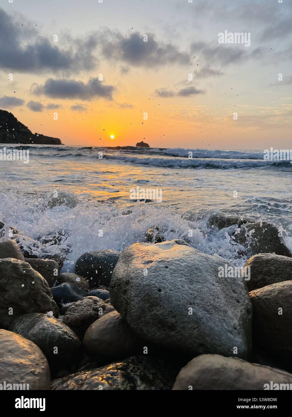 Beach sunrise spain hi-res stock photography and images - Alamy