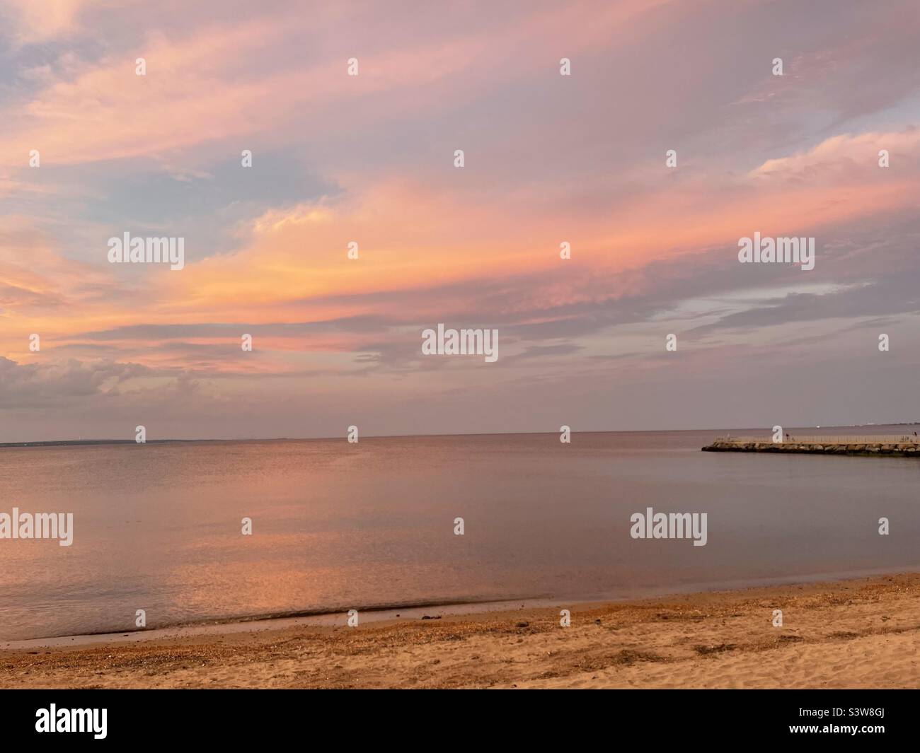 Loud water hi-res stock photography and images - Alamy