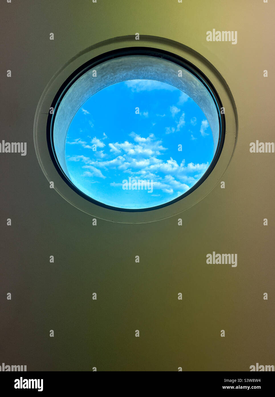 Round circular window showing the sky hope concept Stock Photo - Alamy