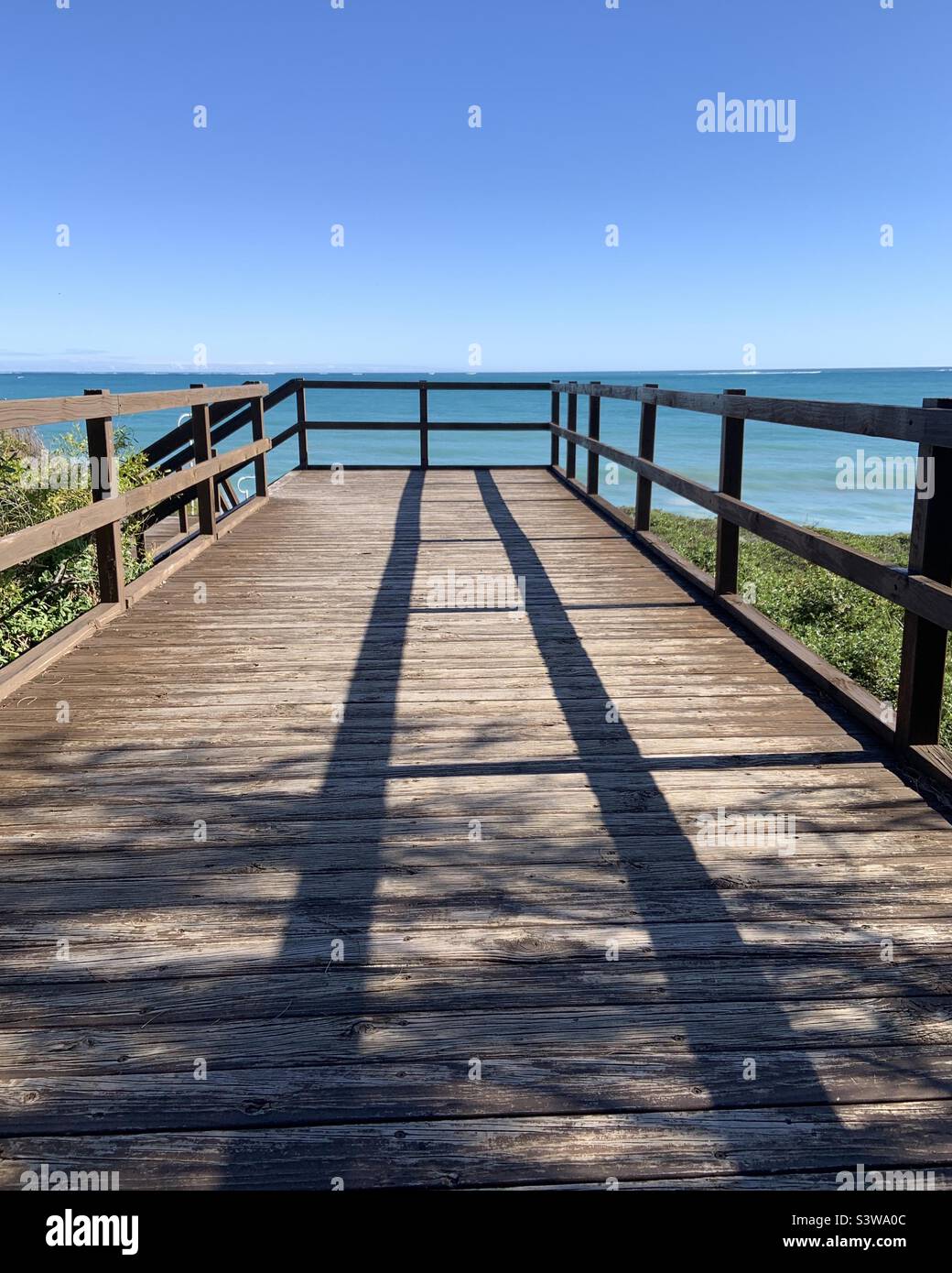 Sea boardwalk hi-res stock photography and images - Alamy