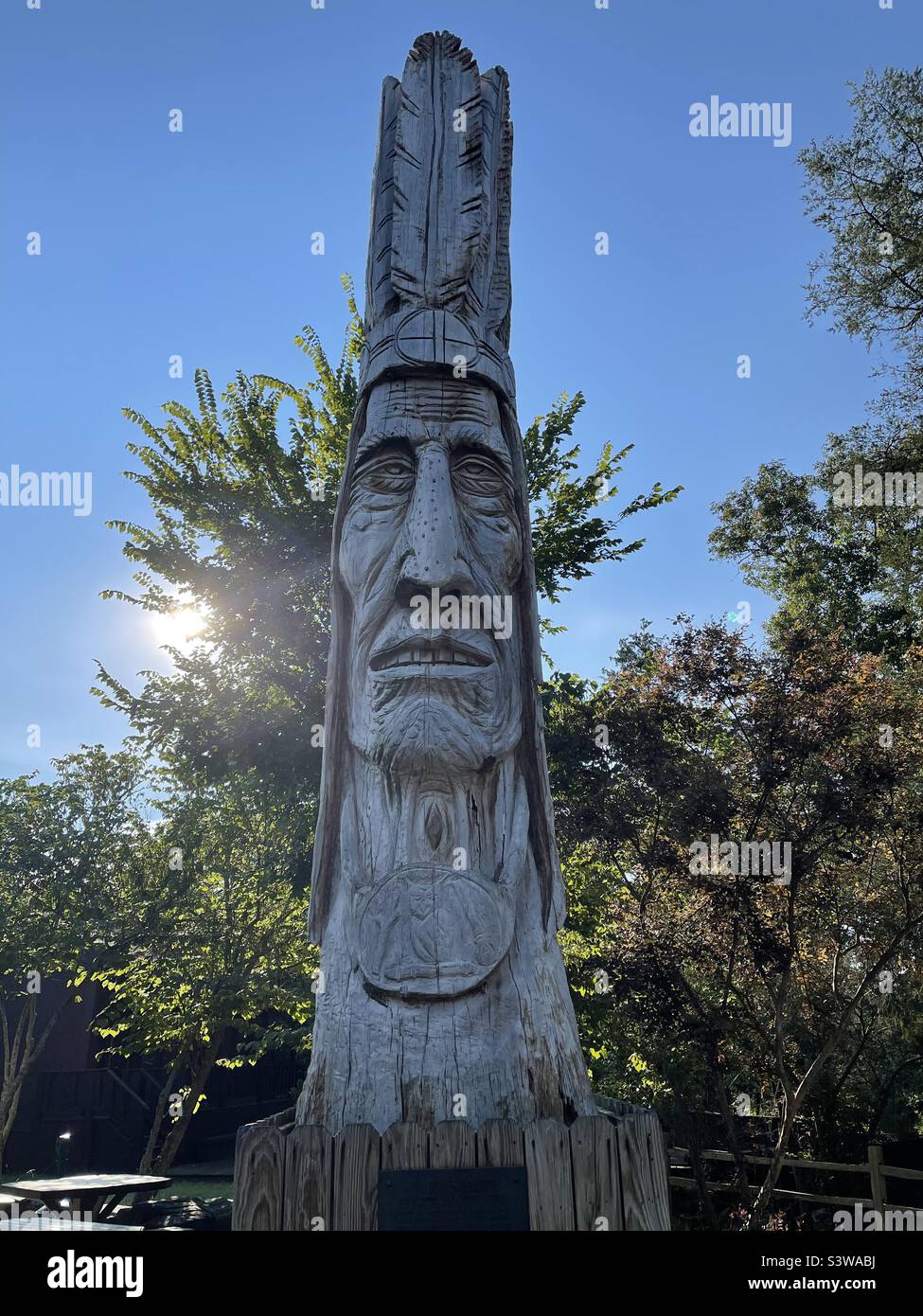 American native carving hi-res stock photography and images - Alamy