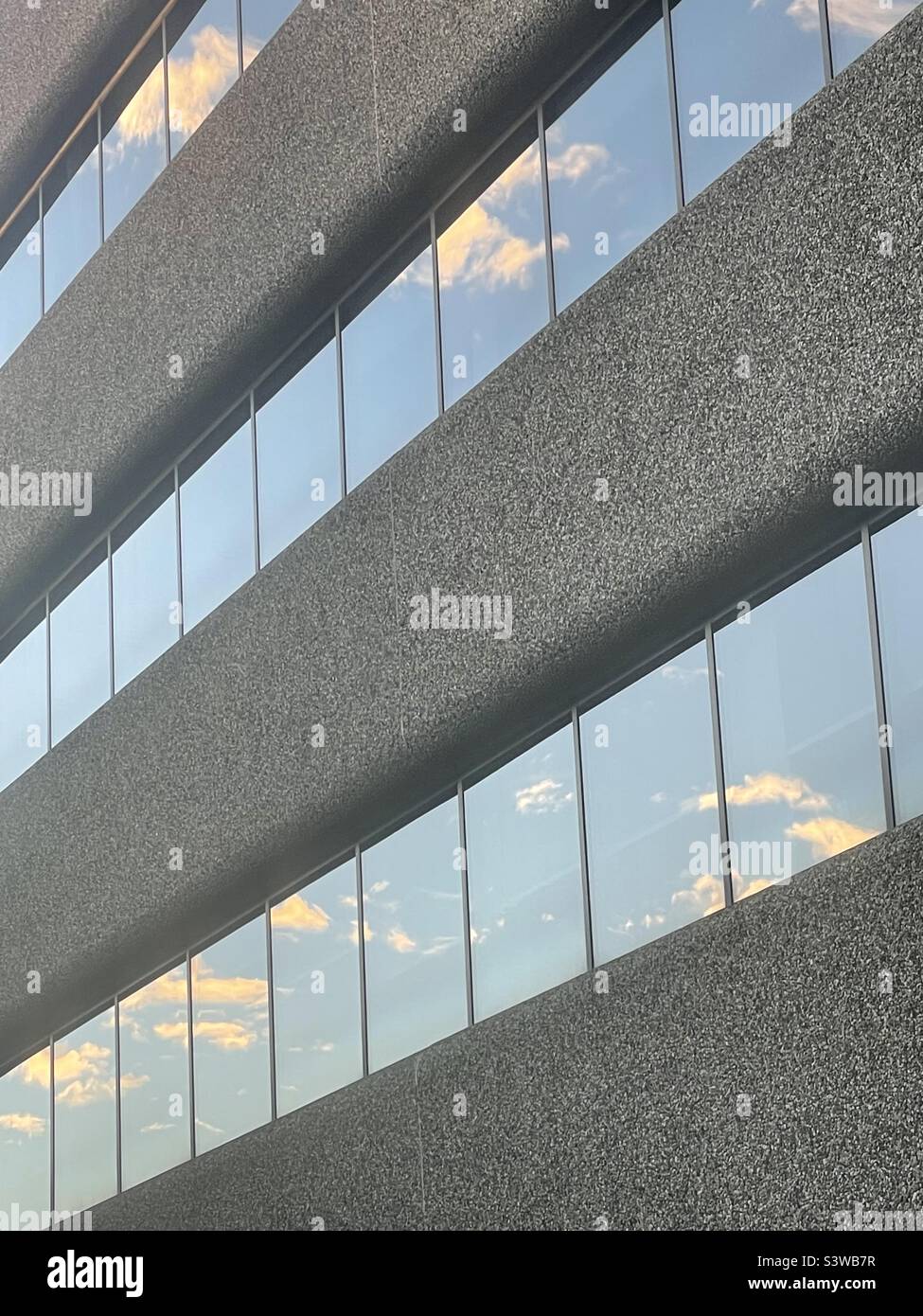 Professional building hi-res stock photography and images - Alamy