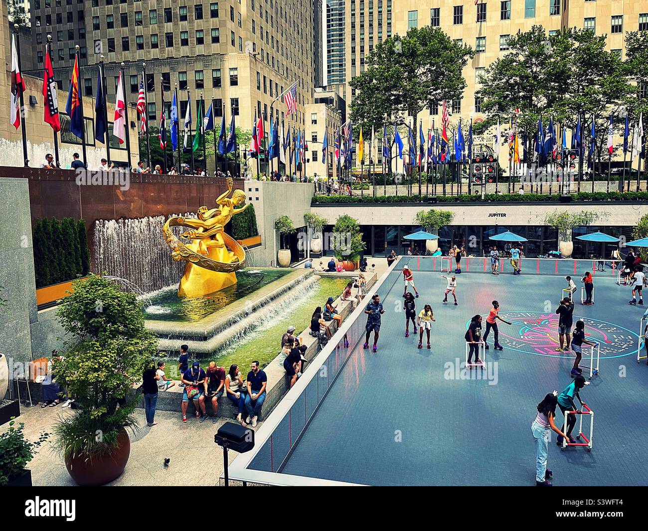 Flippers roller boogie Palace is a skating rink in the Rockefeller ...