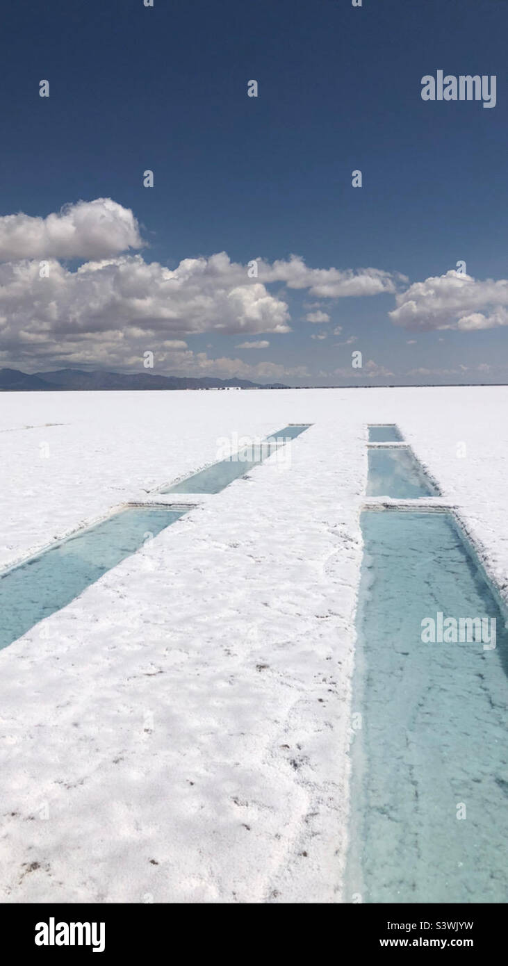 Lake salinas hi-res stock photography and images - Alamy