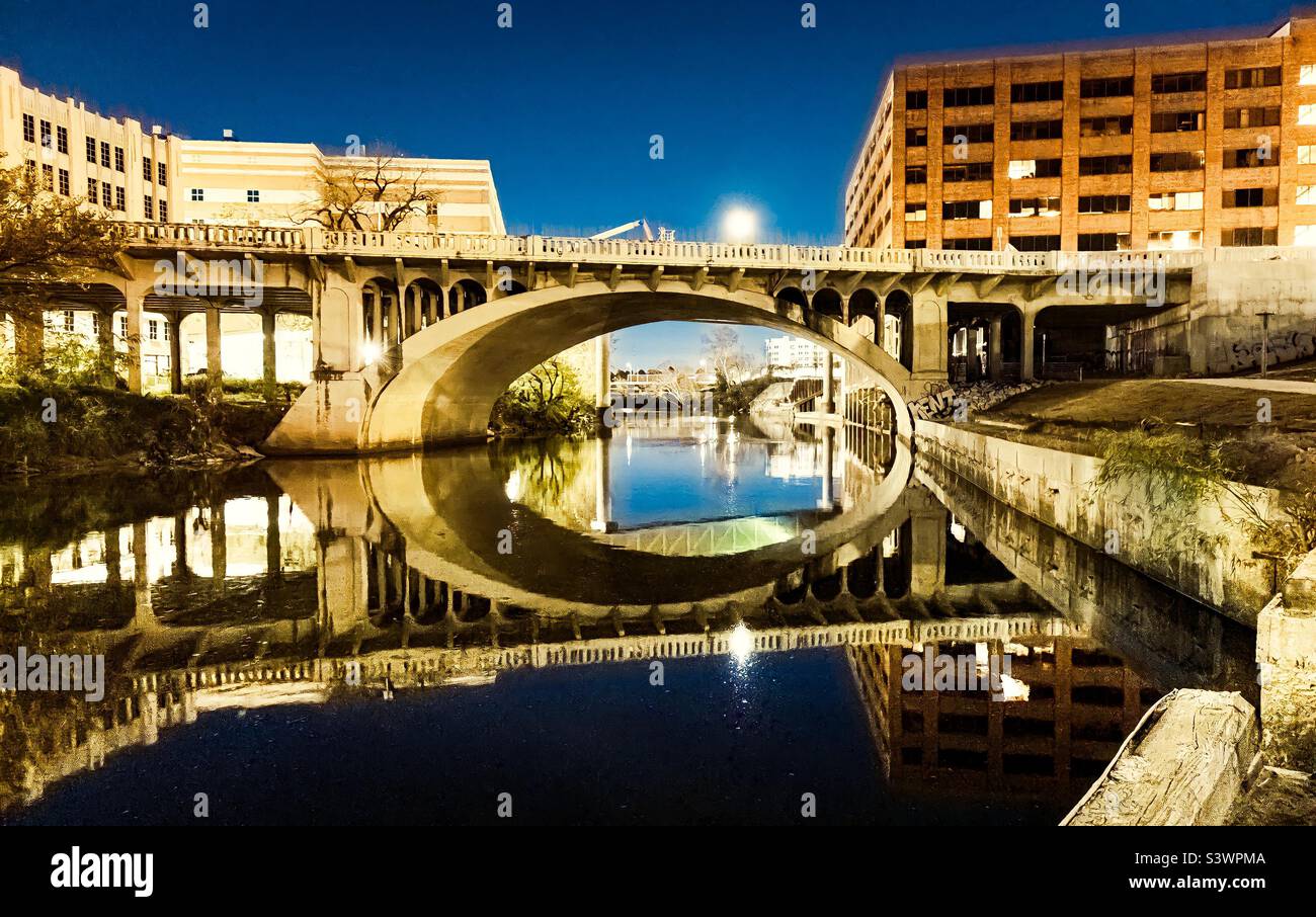 Buffalo bayou water hi-res stock photography and images - Alamy