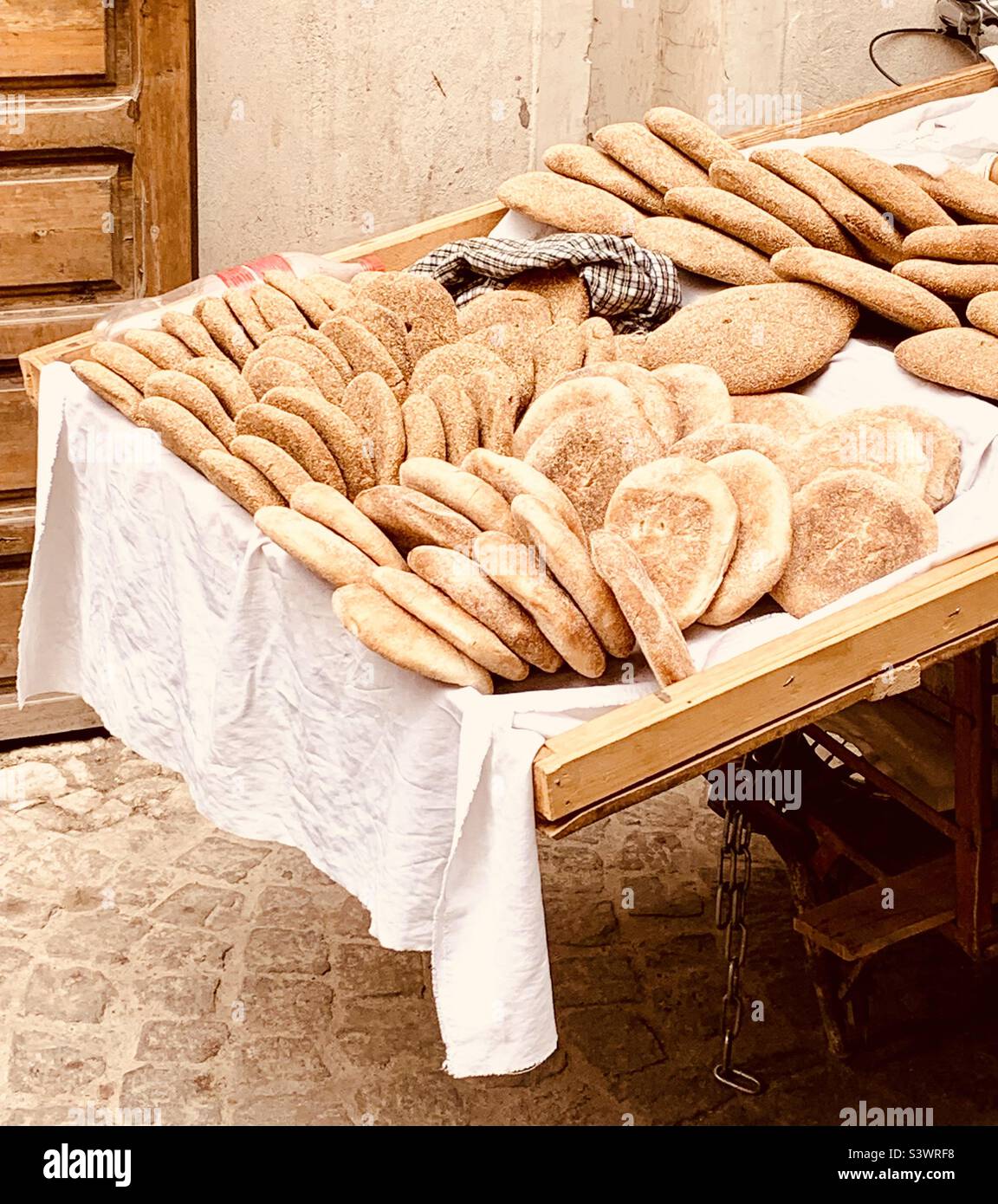 Bread cart hi-res stock photography and images - Alamy