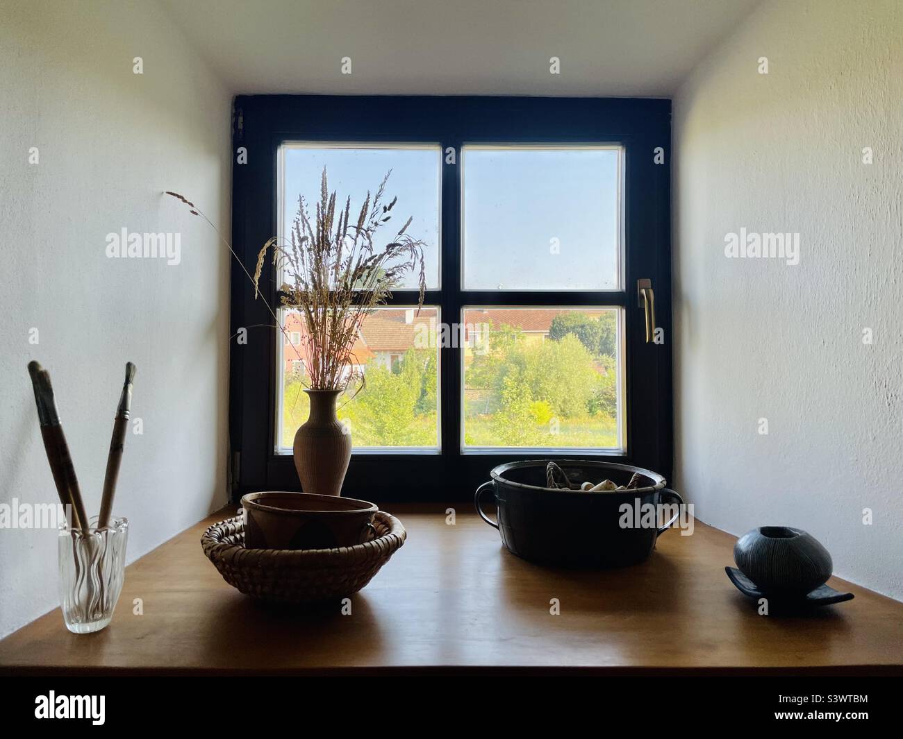 Alcove window interior hi-res stock photography and images - Alamy