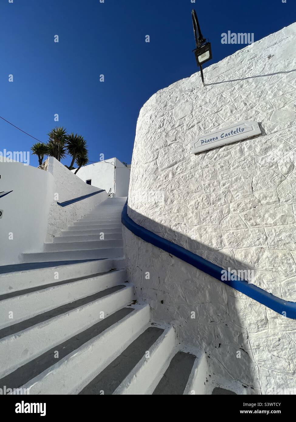 Sky stairs hi-res stock photography and images - Alamy