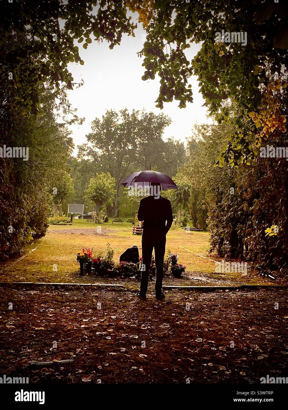 Death alone hi-res stock photography and images - Alamy