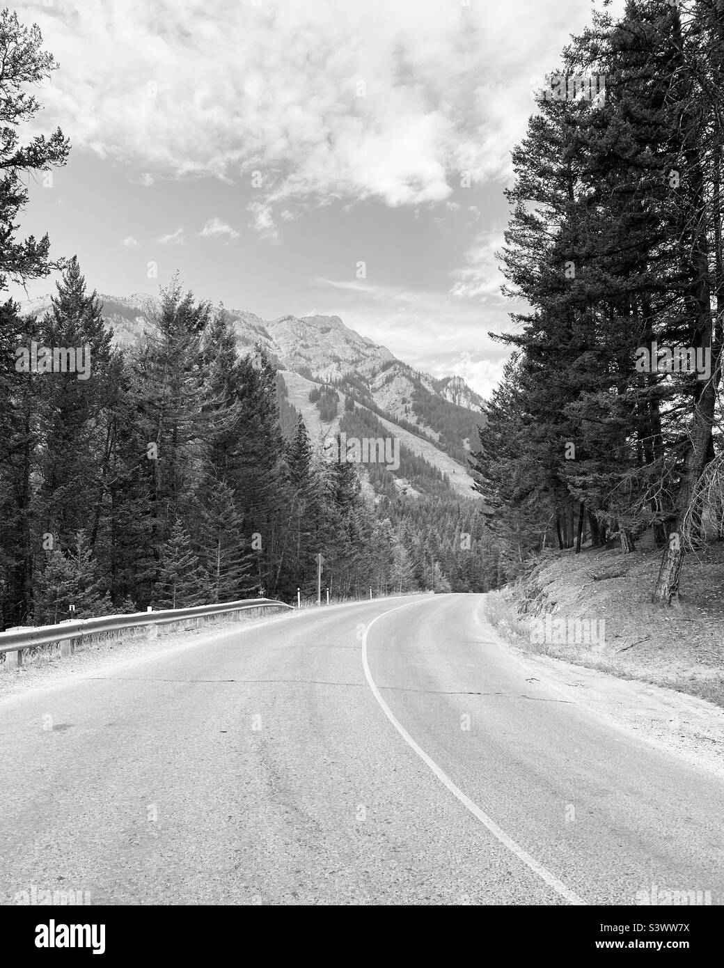 Nature banff Black and White Stock Photos & Images - Alamy