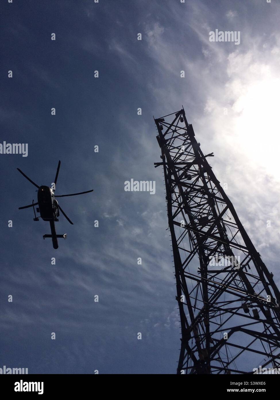 Helicopter rigging hi-res stock photography and images - Alamy
