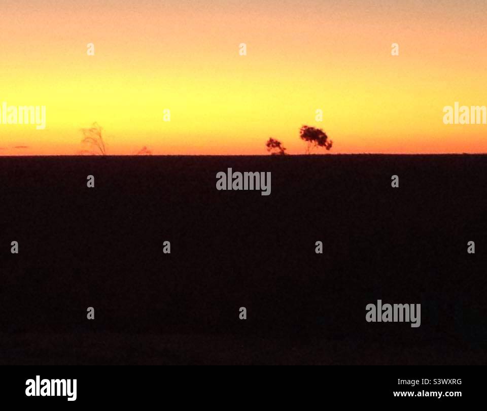 Outback lightning ridge hi-res stock photography and images - Alamy