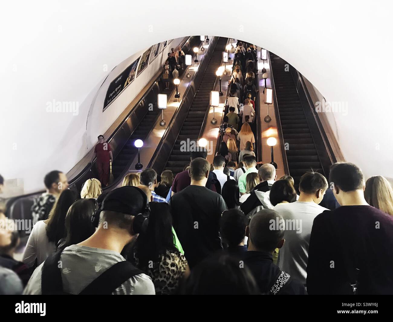 Crowd of people in subway station Stock Photo - Alamy