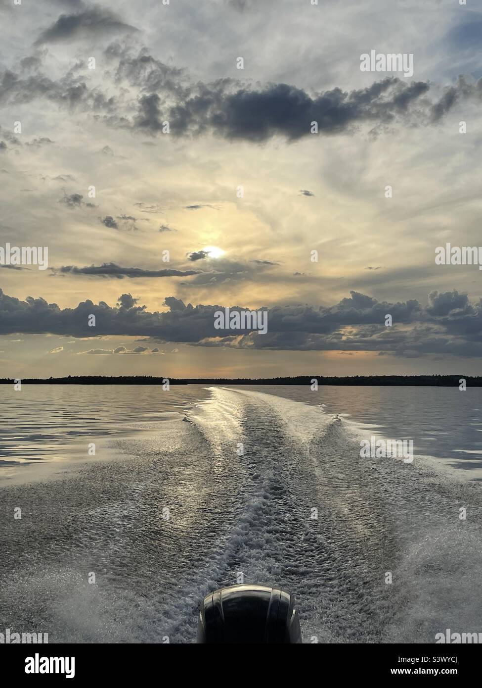 Boating scenery hi-res stock photography and images - Alamy