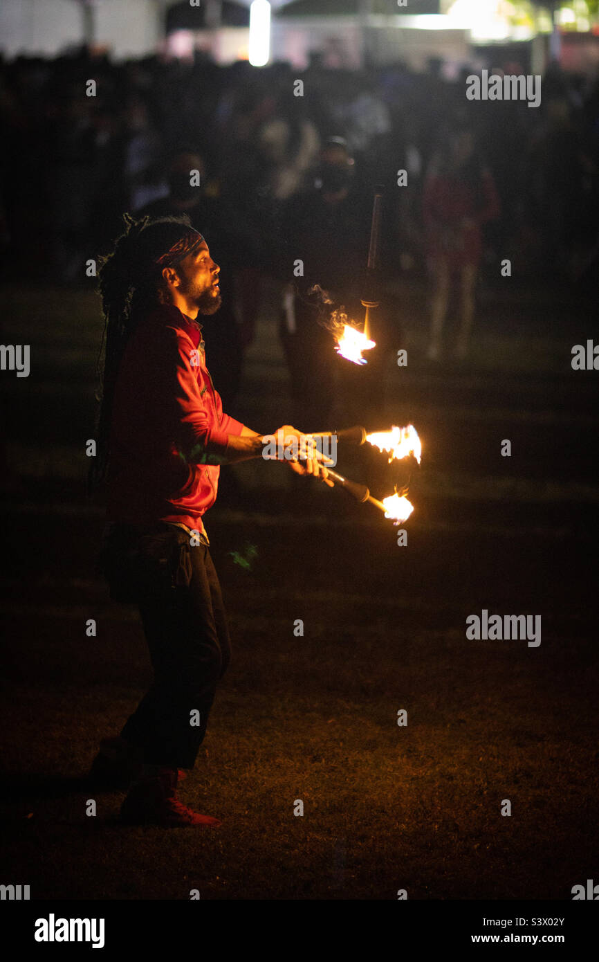 Try to light fire hi-res stock photography and images - Alamy