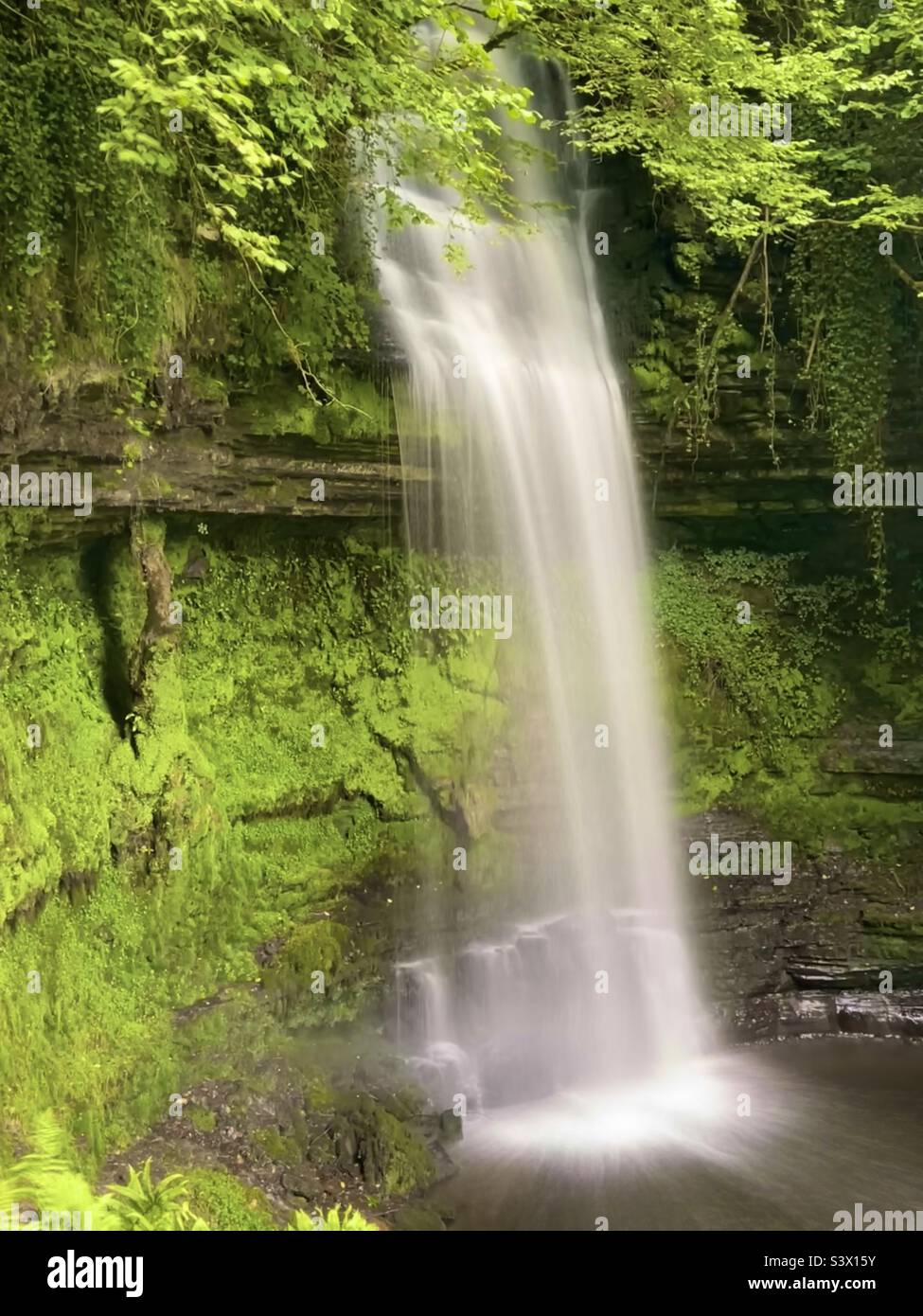 Glencar waterfall leitrim ireland hi-res stock photography and images ...