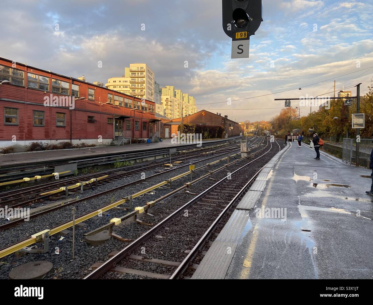Oslo rail station hi-res stock photography and images - Alamy