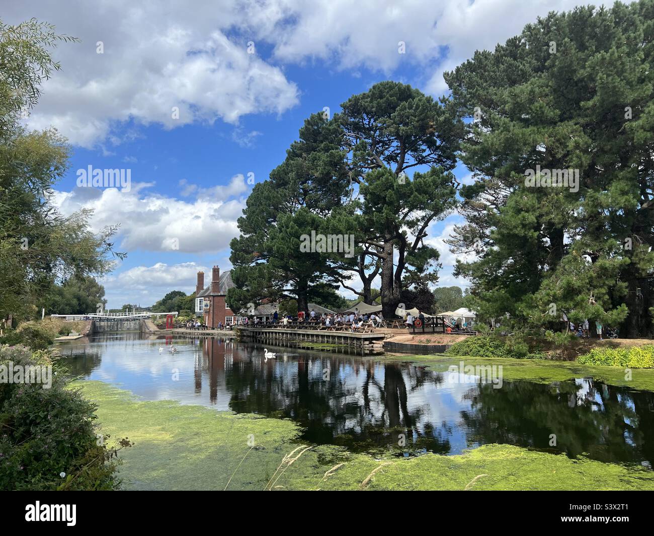 Devon countryside pub hi-res stock photography and images - Alamy