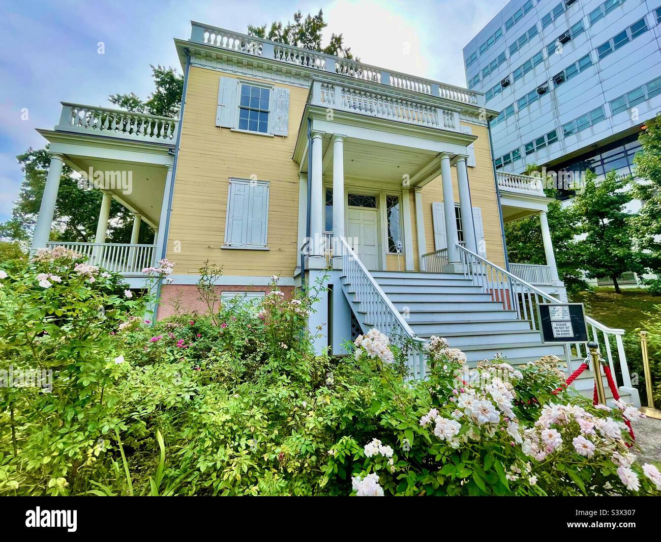 Alexander house hi-res stock photography and images - Alamy
