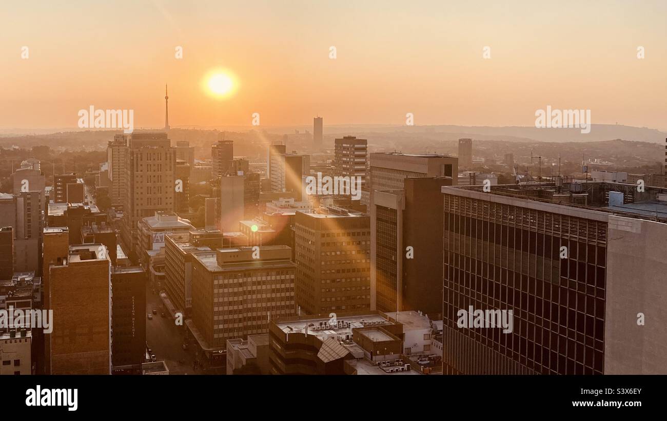 Johannesburg skyline sunset hi-res stock photography and images - Alamy