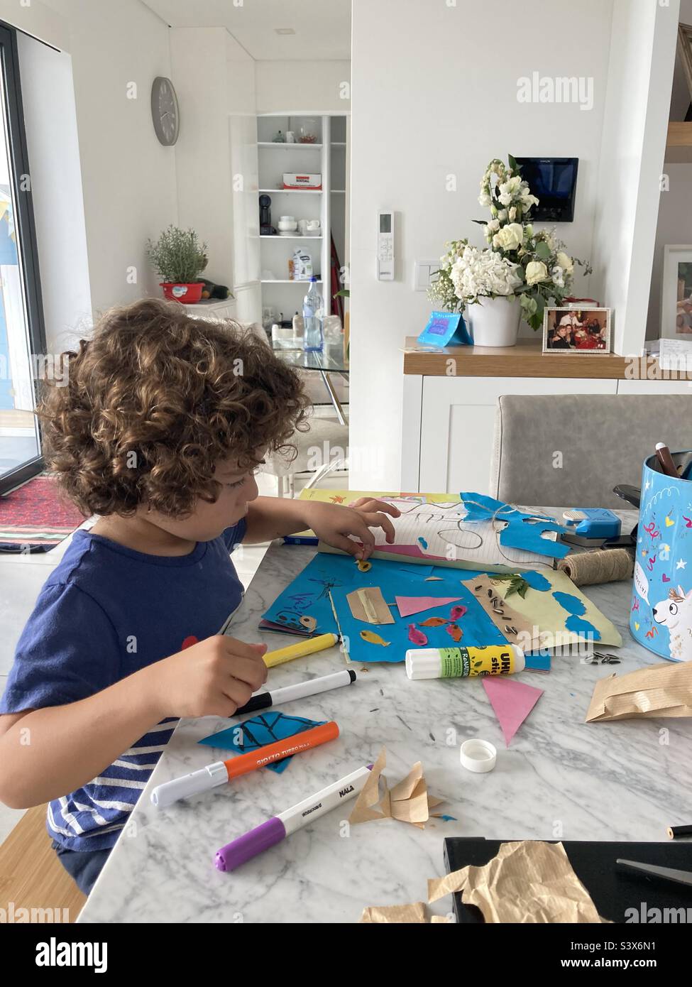 Child craft hi-res stock photography and images - Alamy