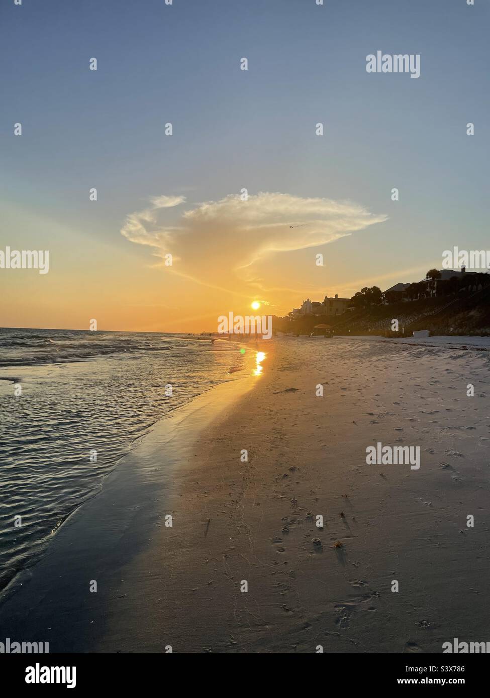 Florida beach sunset walk hi-res stock photography and images - Alamy