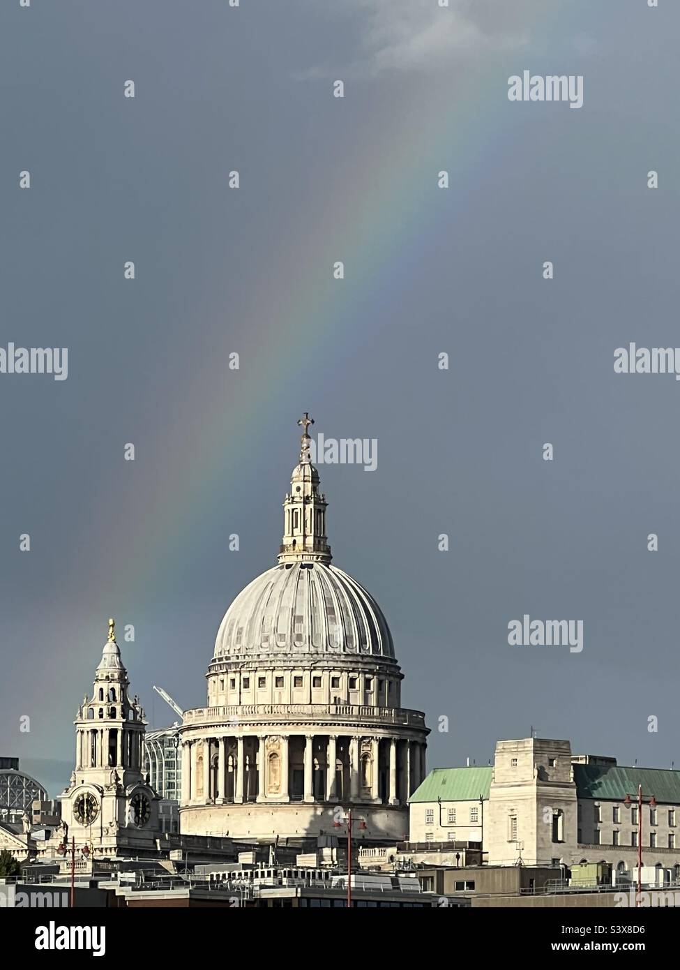 Rainbow over St Paul’s Cathedral Stock Photo - Alamy