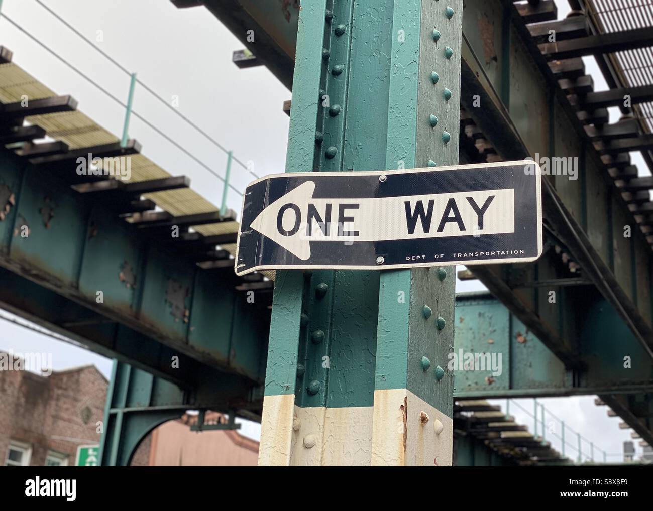 One way nyc hi-res stock photography and images - Alamy