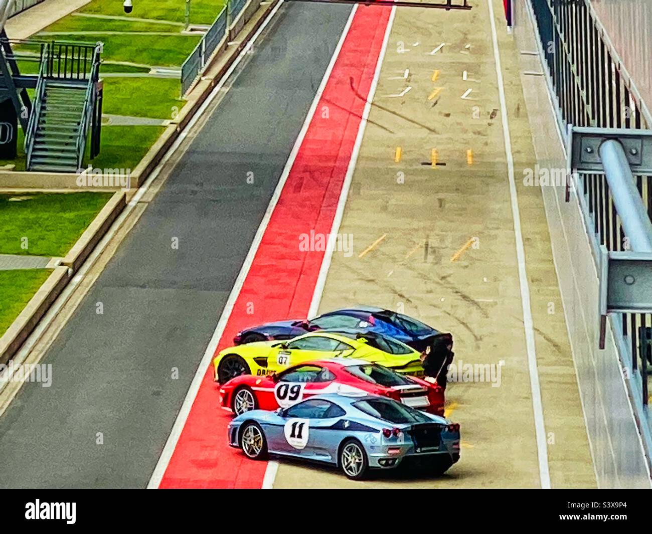 Track days car hi-res stock photography and images - Alamy