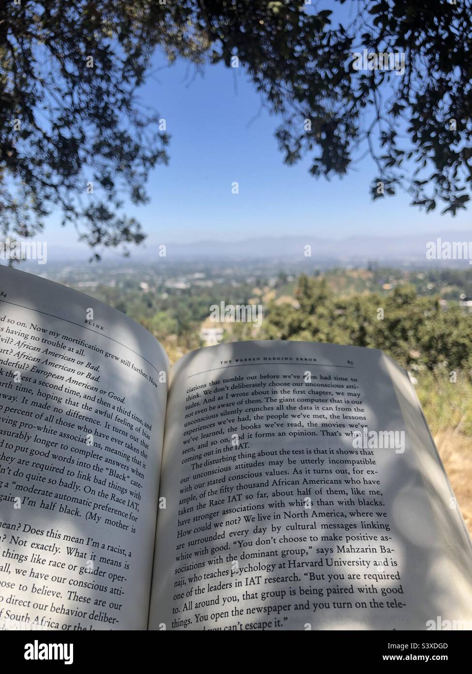 Reading while camping hi-res stock photography and images - Alamy