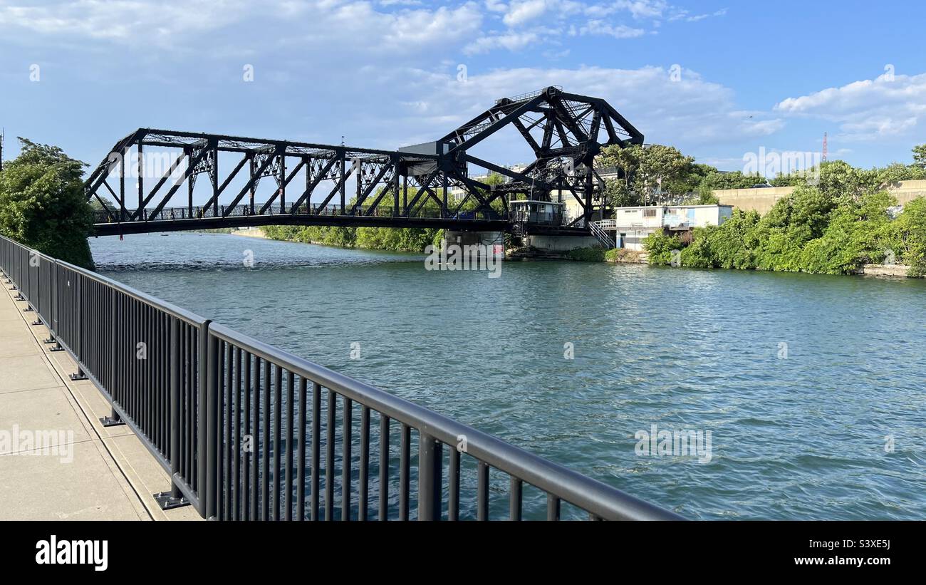 Buffalo bridge hi-res stock photography and images - Alamy