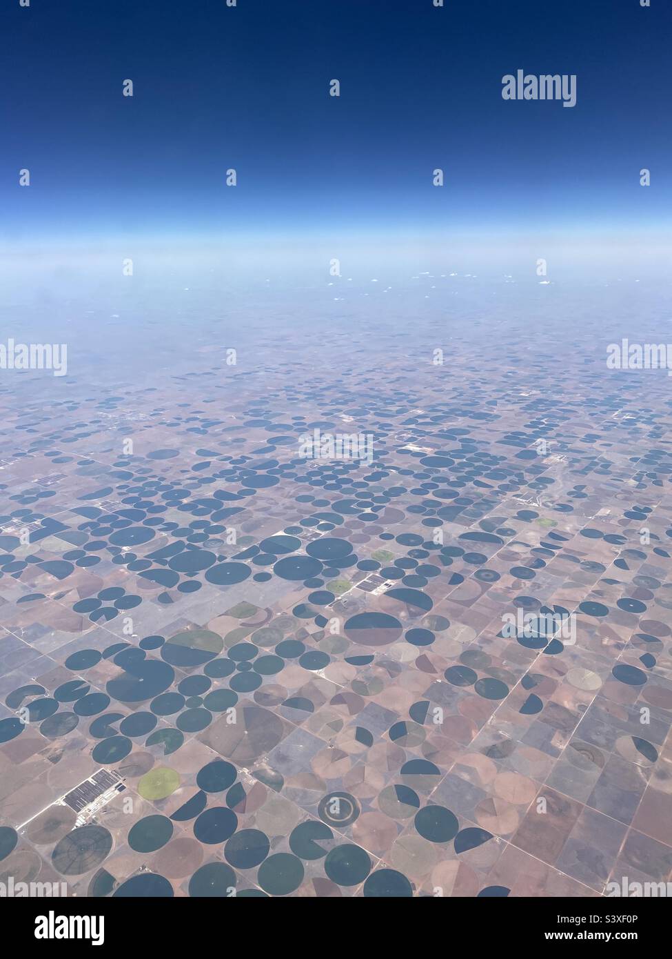 Fields from a plane hi-res stock photography and images - Alamy