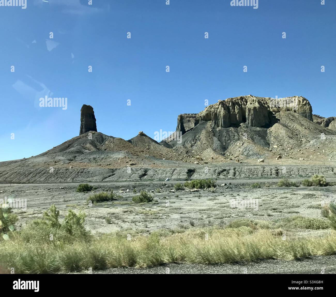 Desert butte hi-res stock photography and images - Alamy