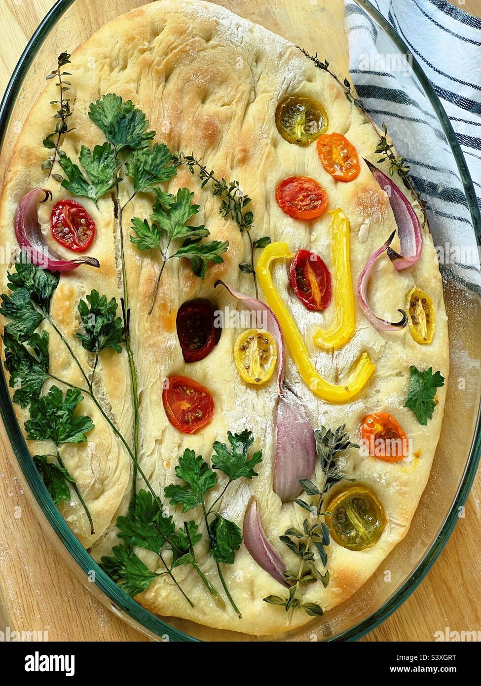 Garden focaccia hi-res stock photography and images - Alamy