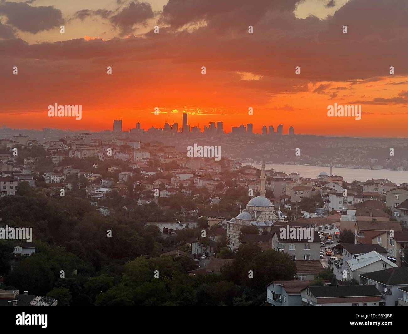 Istanbul skylight hi-res stock photography and images - Alamy